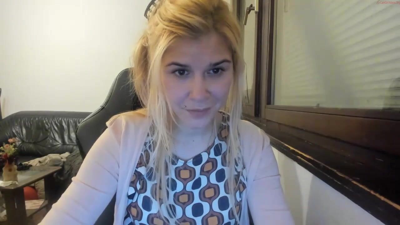 Mia________ 12-11-2022 00-16