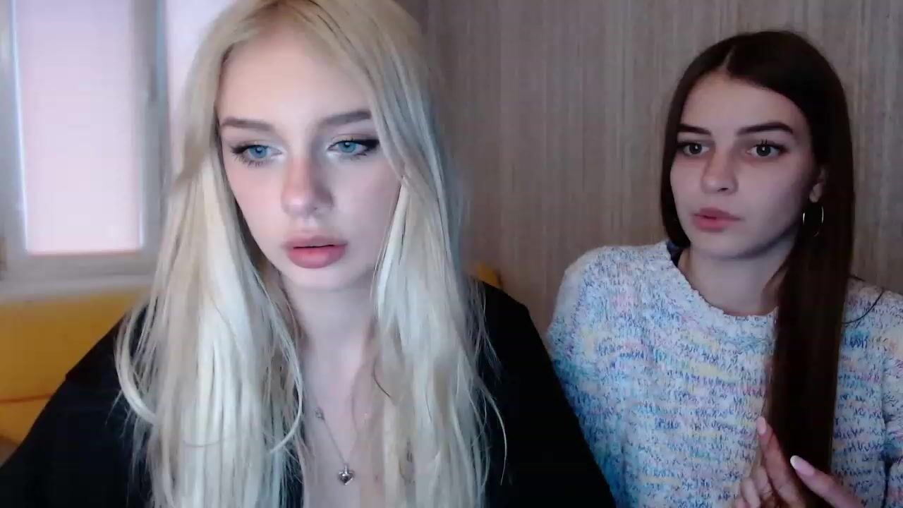 Ririma_xo Myfreecams 28-12-2022 12-22